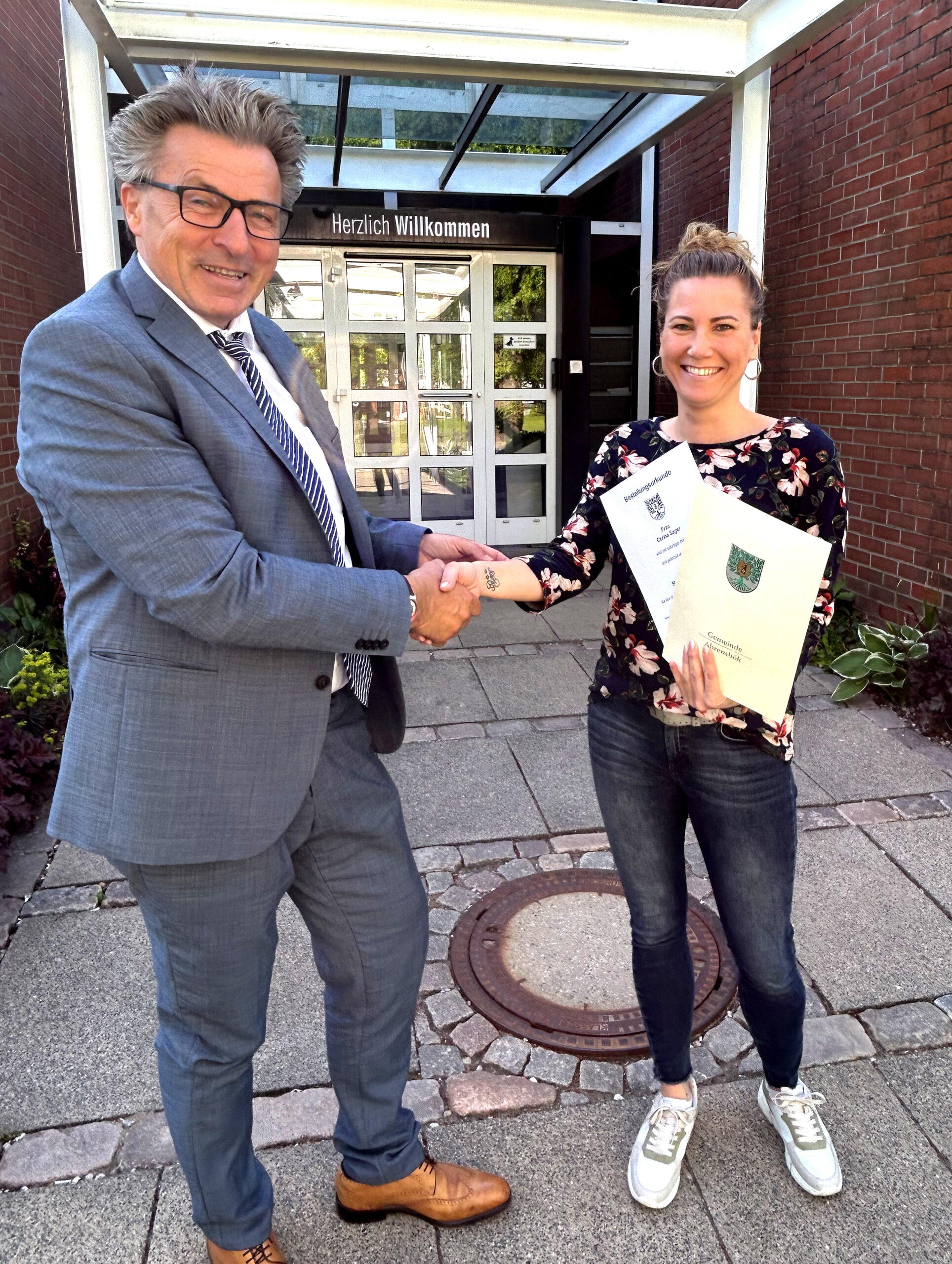 Neue Standesbeamtin für die Gemeinde Ahrensbök – DorfFunk SH